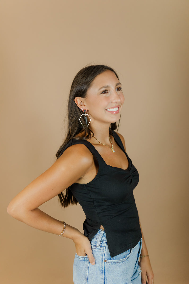 Rowan Hoops – Taylor Shaye Designs