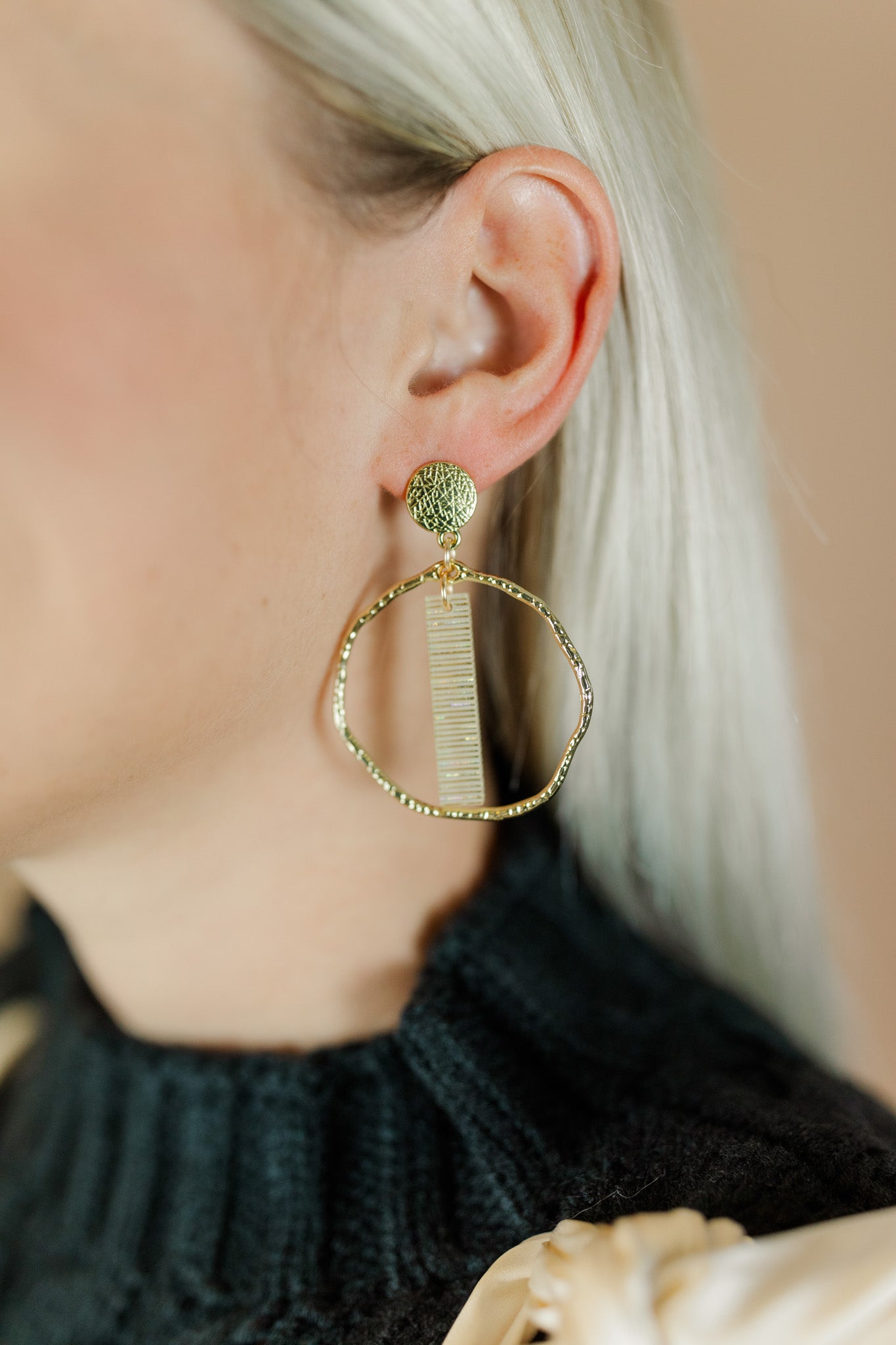 Striped Gold Stick Hoops – Taylor Shaye Designs