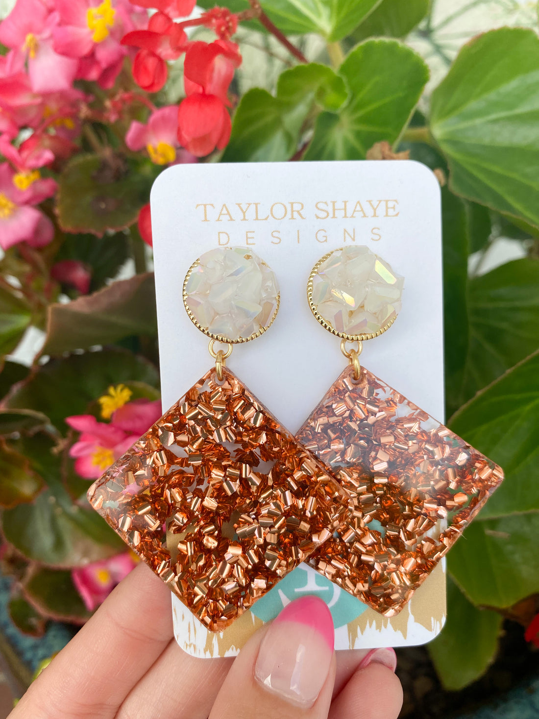Reese Acrylic Drops – Taylor Shaye Designs